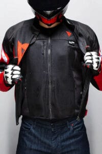 Tienda de ropa de moto, cascos y accesorios moto ︎ MOTOBASIC